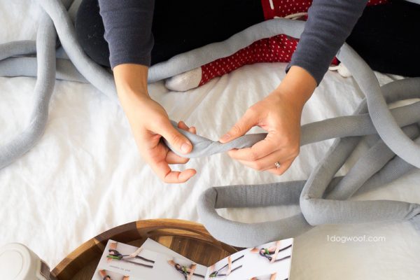 Ohhio Braid Blanket DIY Kit Review - One Dog Woof