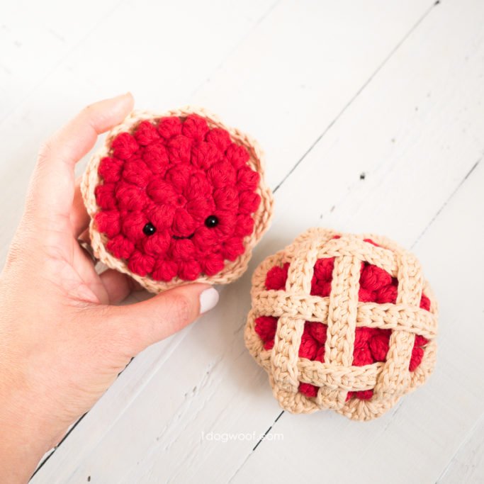 Crochet a Cherry Pie for Play Food or Amigurumi - One Dog Woof