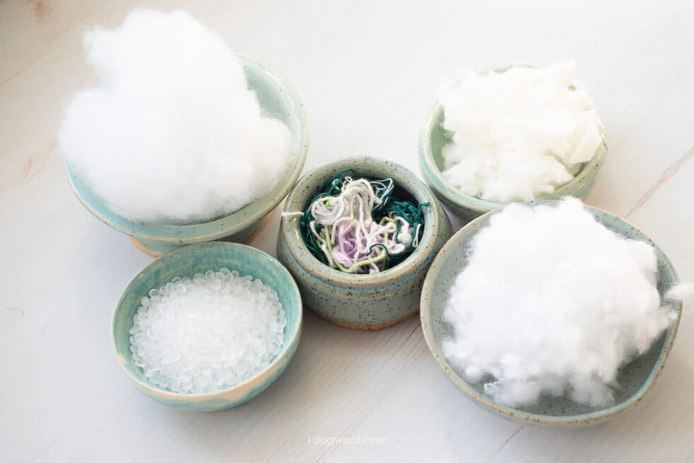 5 Types of Stuffing for Amigurumi and Other Projects - One Dog Woof